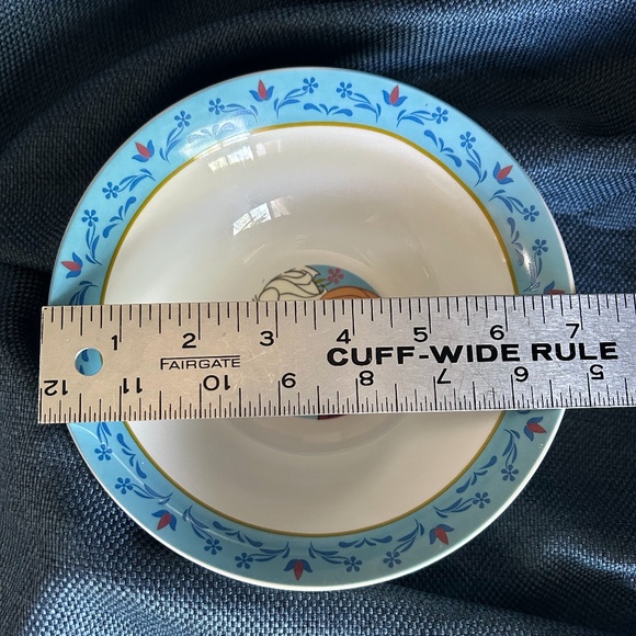 Disney | Dining | Disney Frozen Elsa And Anna Cereal Bowl 7 | Poshmark